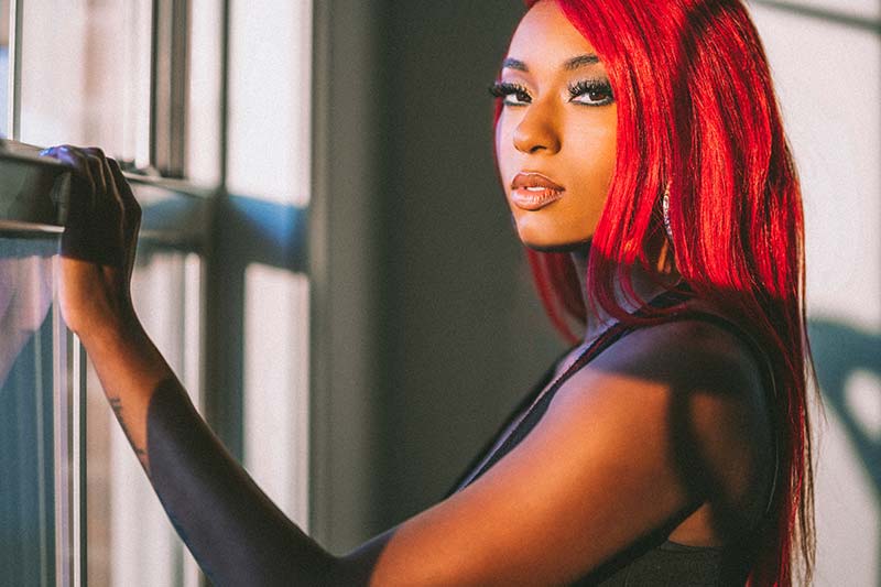 Rising Country Singer/Songwriter Reyna Roberts Joins The Song ...