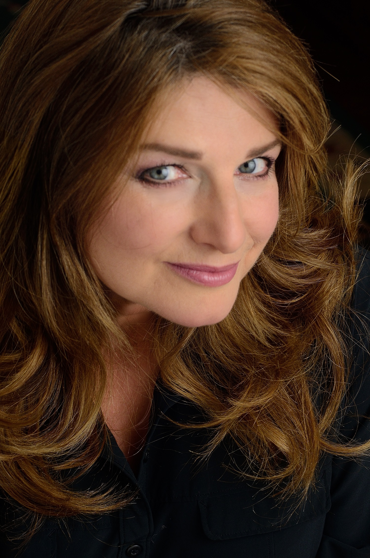 Country Singer Sylvia Inks Deal With ArtistLive Agency for Booking ...